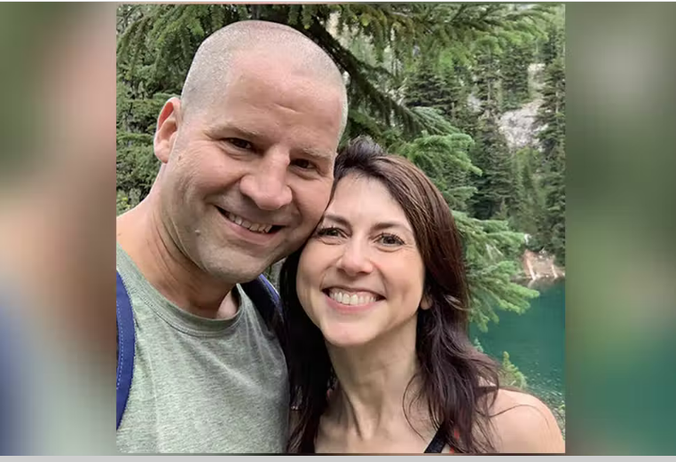 Jeff Bezos’s ex-wife in new divorce drama with heartthrob Dan Jewett