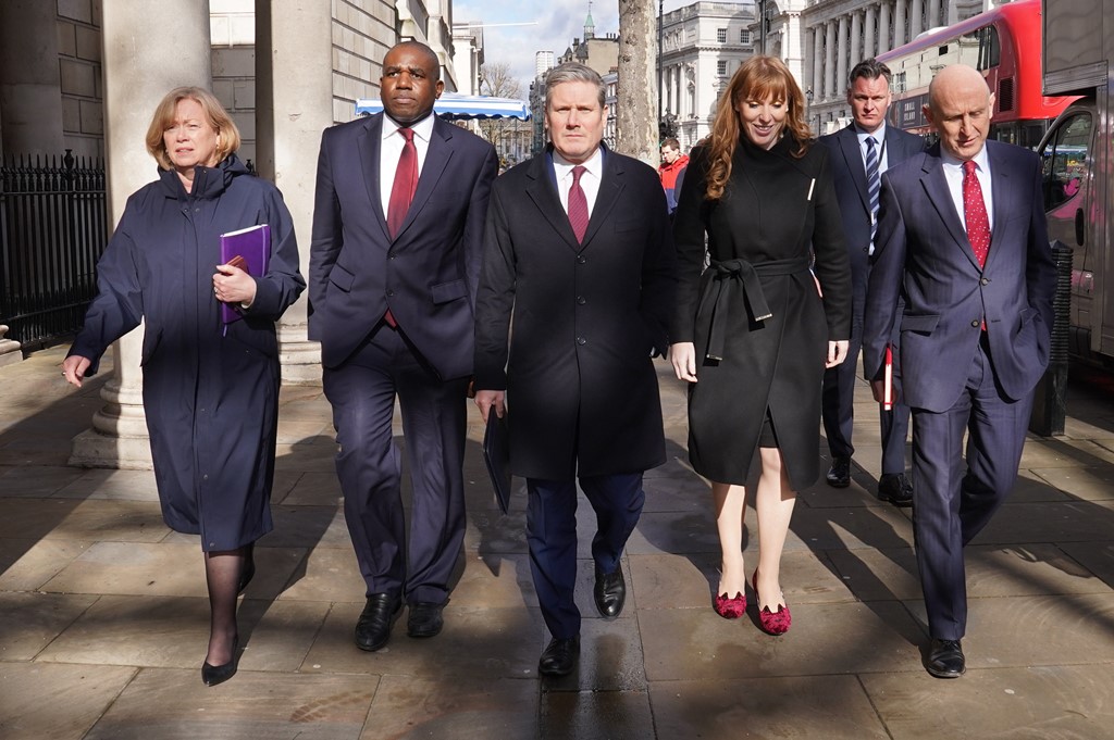 Labour shadow cabinet reshuffle expected next week – MEZIESBLOG